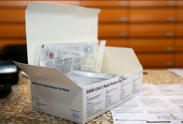 Μόνο το (0,3%) των self-tests εκπαιδευτικών μαθητών είναι θετικά. Αυτό ...